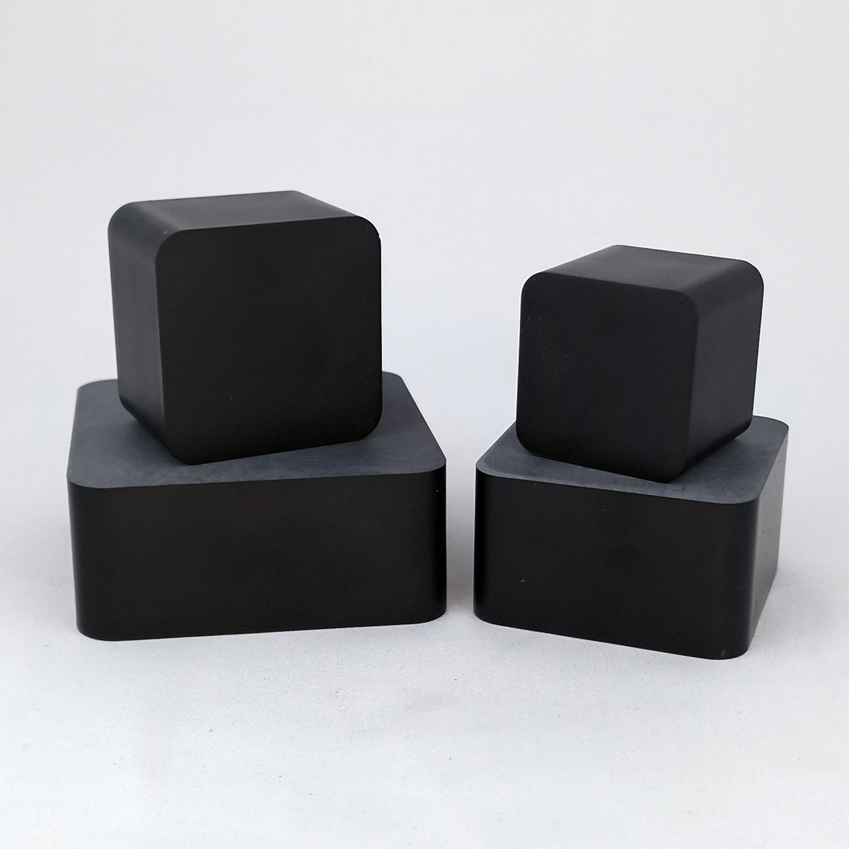 Rounded Square Resin Display Plinths - 35mm Tall – Taro Modelmaker