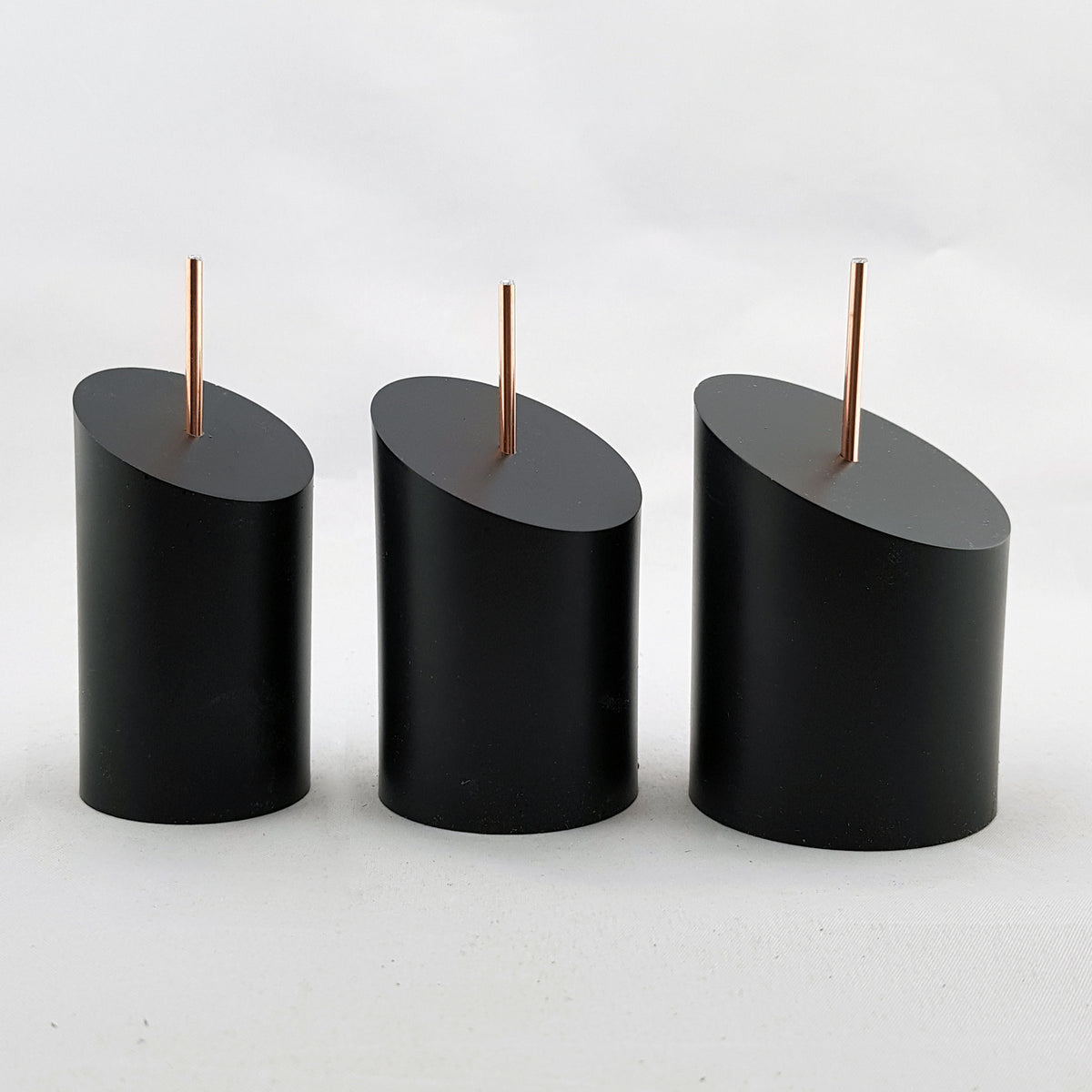 Round Bust Resin Display Plinths - 25 degree slant – Taro Modelmaker
