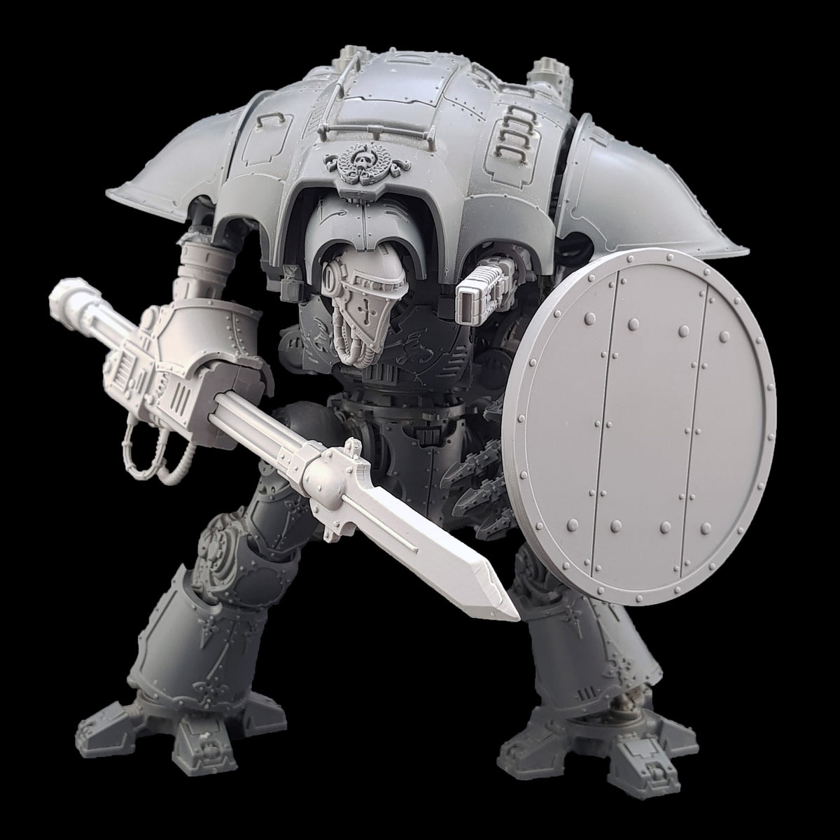 Imperial Knight Small Round Shield – Taro Modelmaker