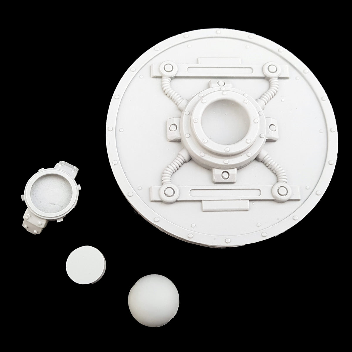Imperial Knight Small Round Shield – Taro Modelmaker