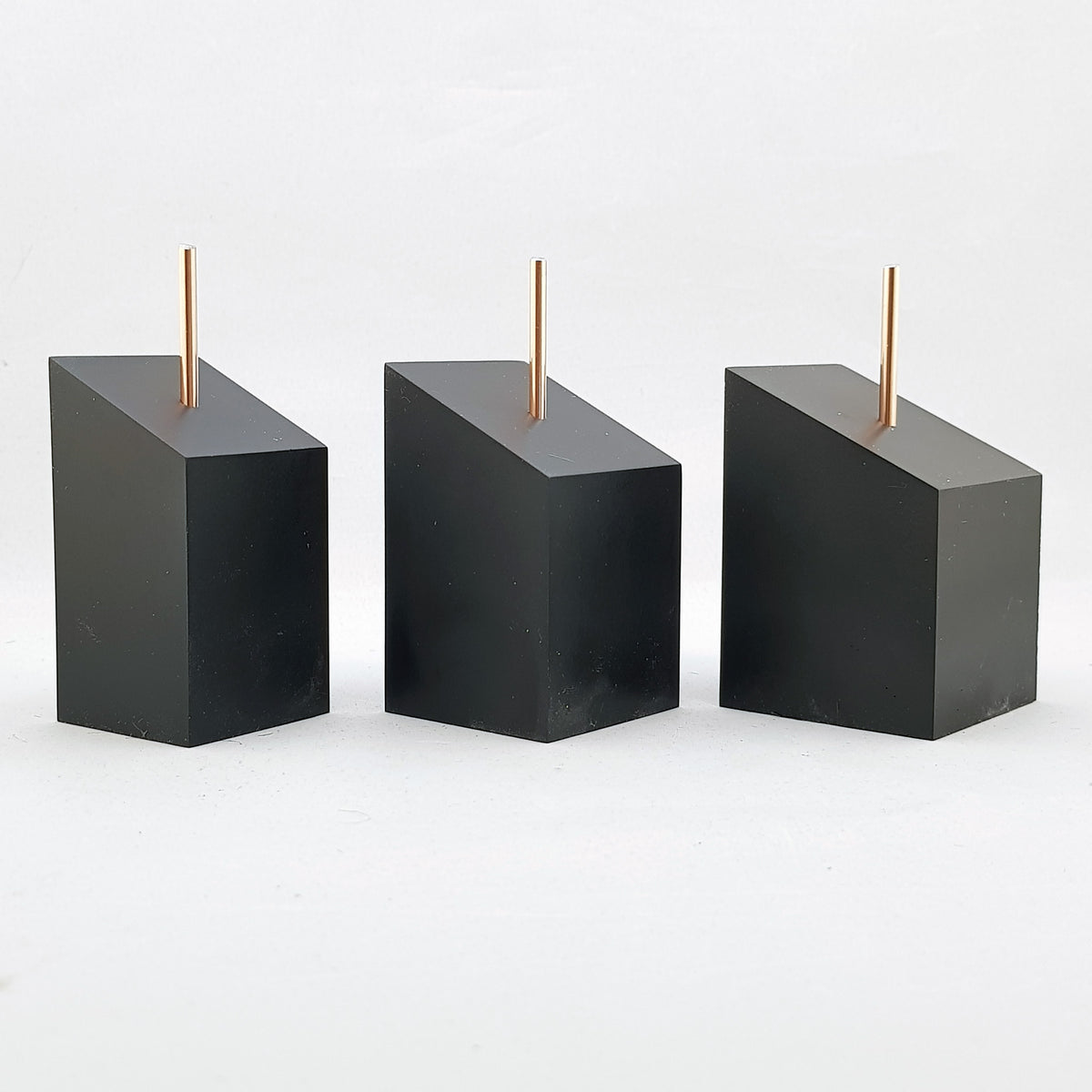 Square Bust Resin Display Plinths - 25 degree slant – Taro Modelmaker