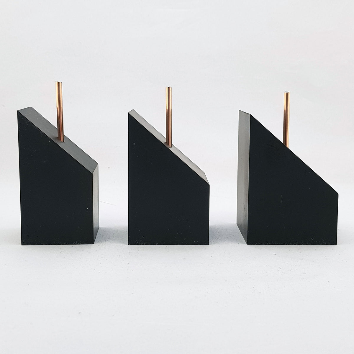 Square Bust Resin Display Plinths - 40 degree slant – Taro Modelmaker